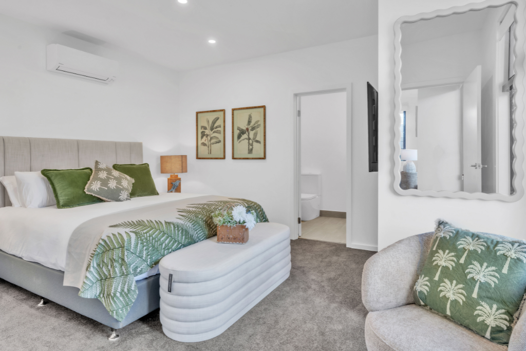 Premier Garden Suite - Bird Song Beach Retreat